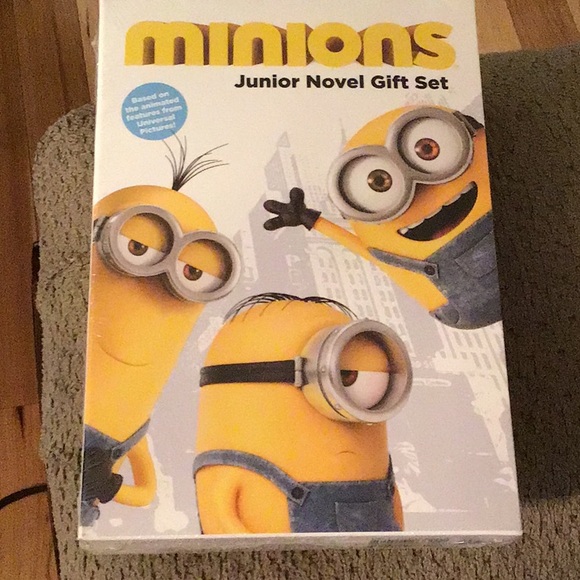 Other | New In Pack Minions Junior Despicable Me 2 Novel Gift Set Of 3 ...